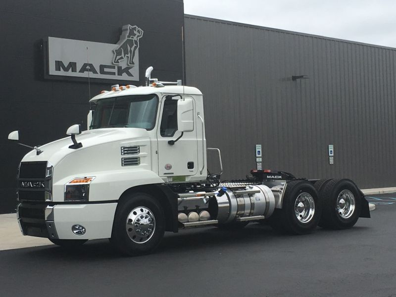 2020 Mack AN64T - Bergey's Truck Centers: Medium & Heavy Duty ...