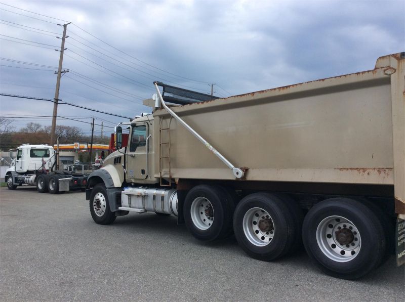 2016 MACK GRANITE GU713 - Bergey's Truck Centers: Medium & Heavy Duty ...
