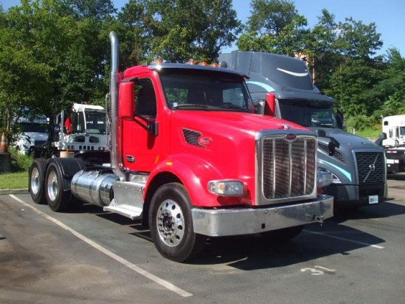 2016 PETERBILT 567 - Bergey's Truck Centers: Medium & Heavy Duty ...