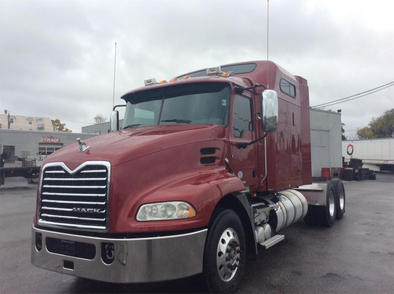 2017 MACK PINNACLE CXU613 - Bergey's Truck Centers: Medium & Heavy Duty Commercial Truck Dealer