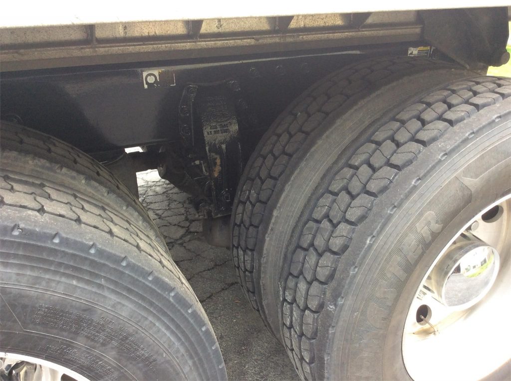 2018 PETERBILT 365 - Bergey's Truck Centers: Medium & Heavy Duty ...