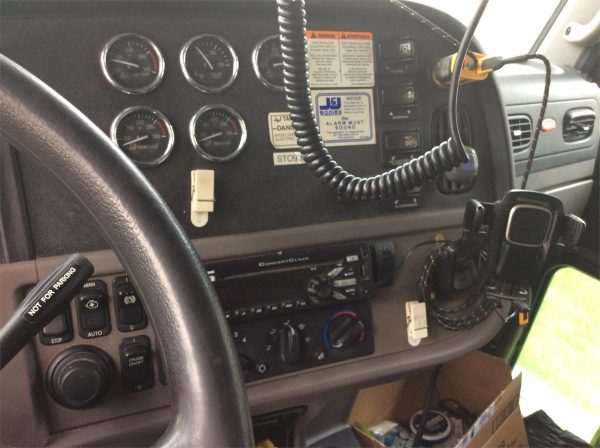 2018 PETERBILT 365 - Bergey's Truck Centers: Medium & Heavy Duty ...