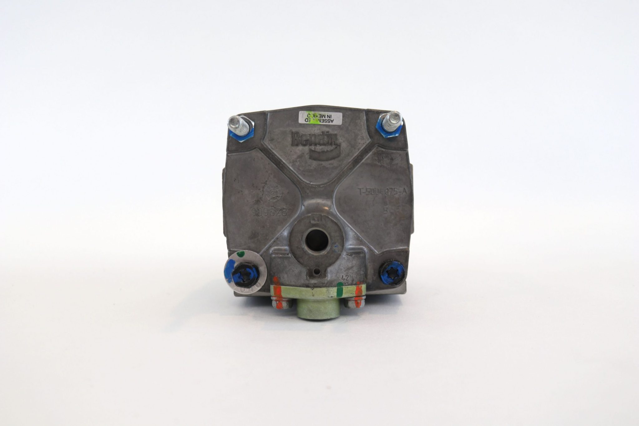 Bendix R12DC Relay Valve 800481 - Bergey's Truck Centers: Medium ...