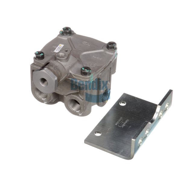 Bendix R14 Relay Valve 800560 - Bergey's Truck Centers: Medium & Heavy ...