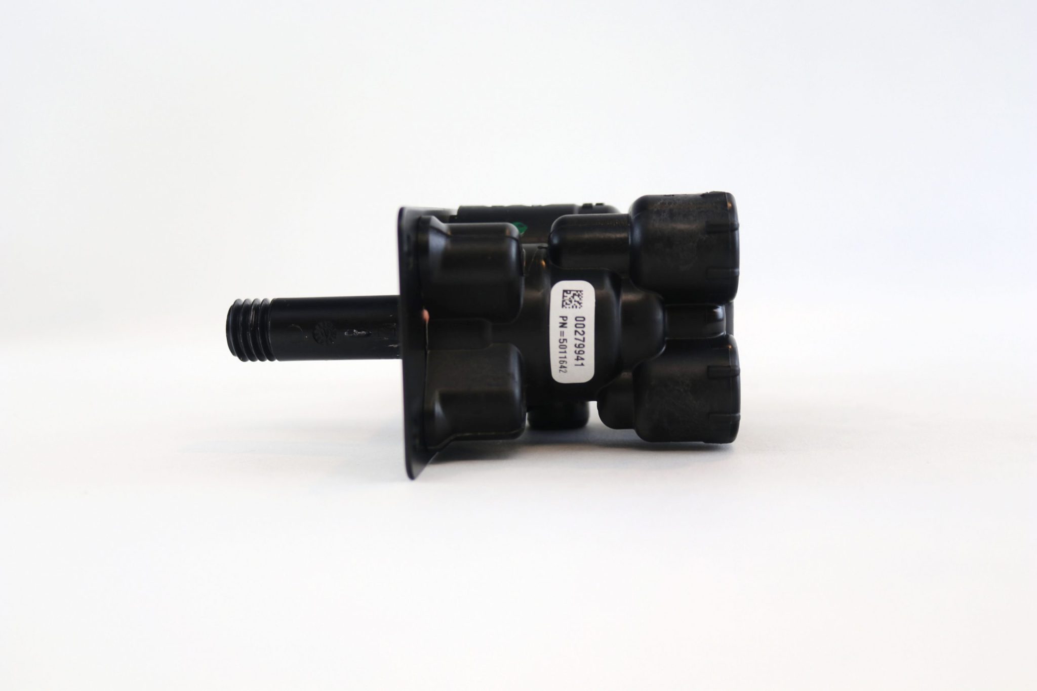 Bendix PP DC Dash Valve 801380 - Bergey's Truck Centers: Medium & Heavy ...