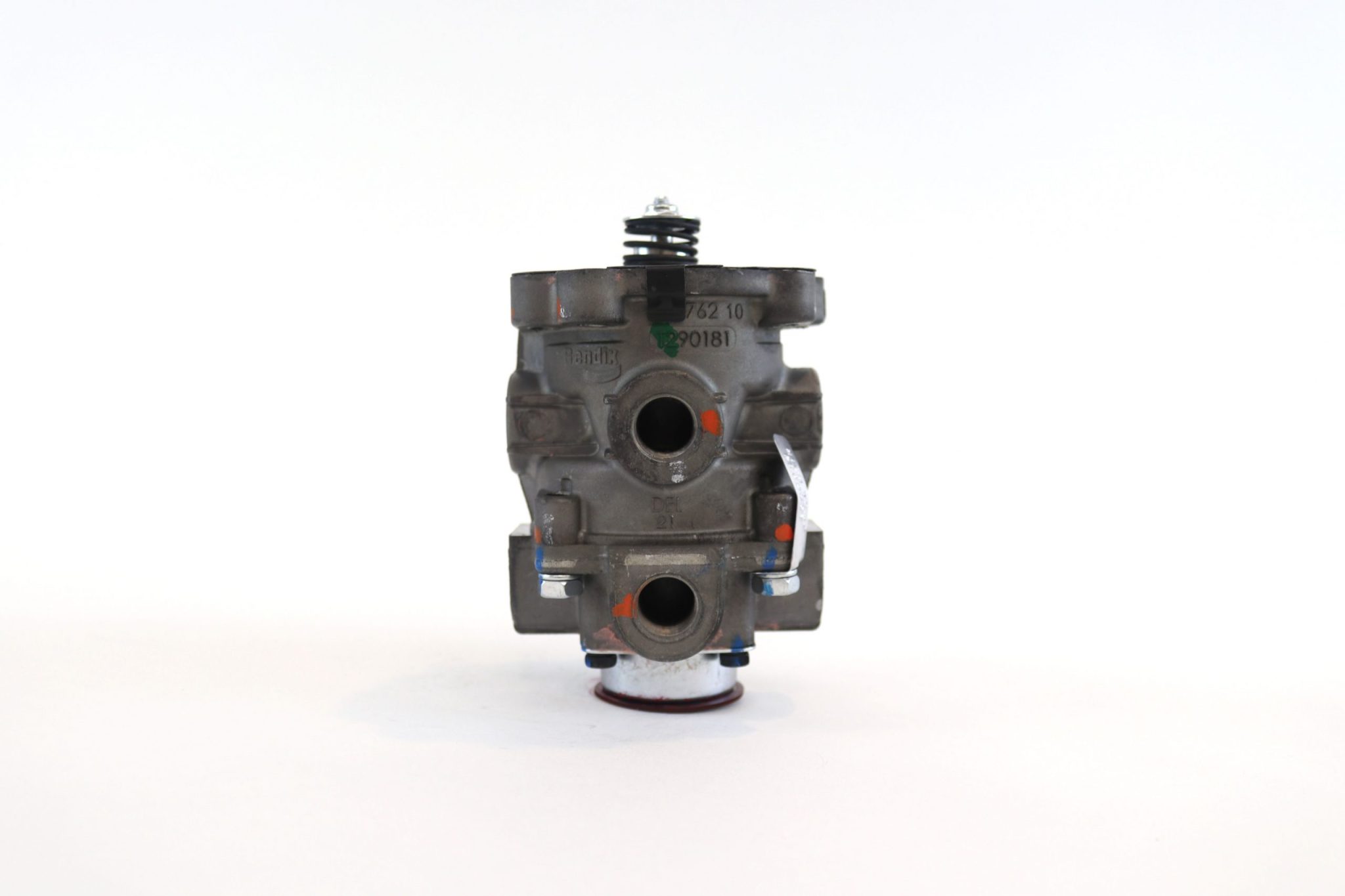 Bendix E6 Foot Brake Valve 802911 - Bergey's Truck Centers: Medium ...