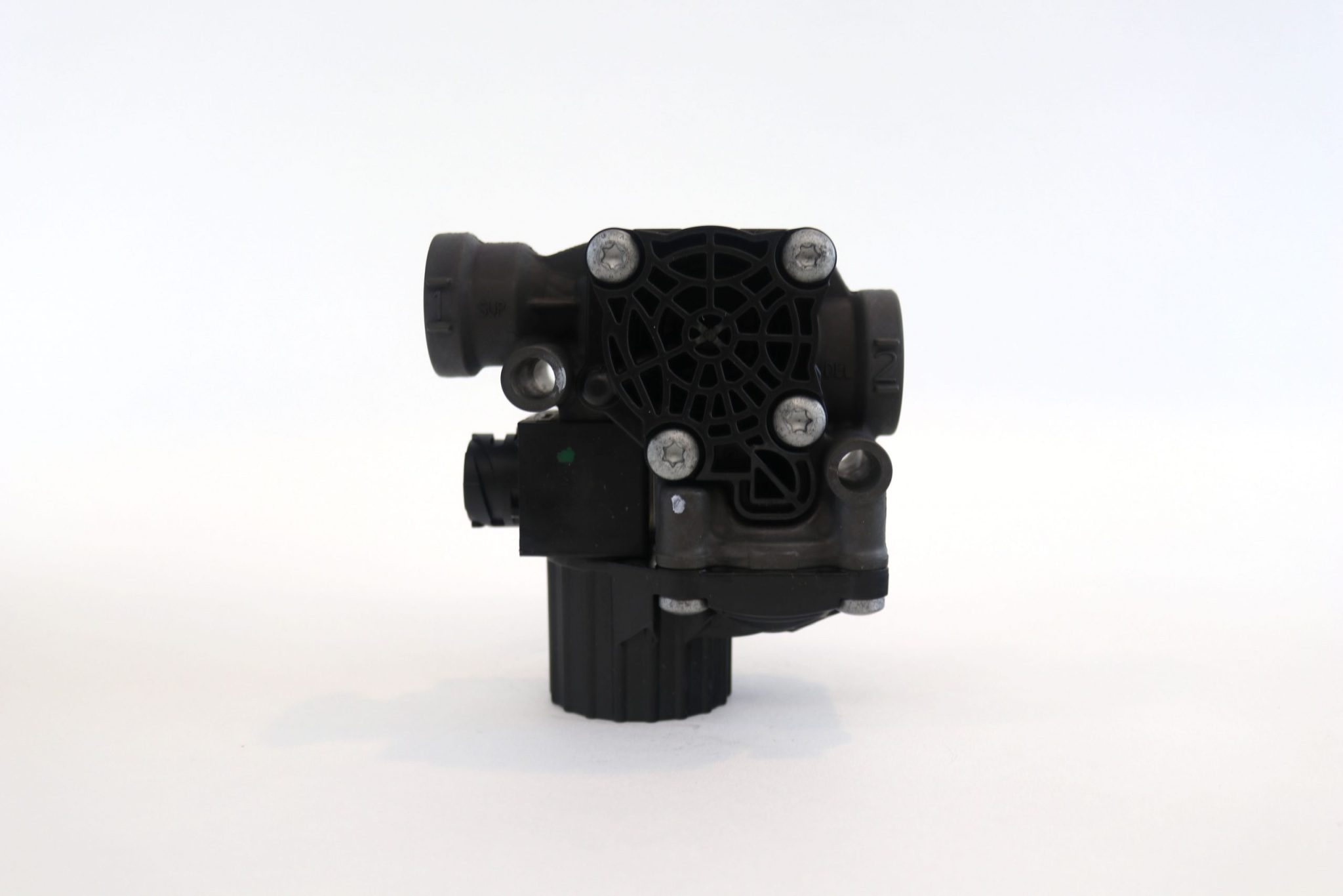 Bendix M40HF ABS Moldulator Valve K079665 - Bergey's Truck Centers ...