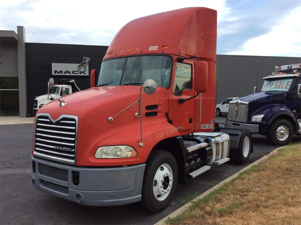 2016 MACK PINNACLE CXU612 - Bergey's Truck Centers: Medium & Heavy Duty ...