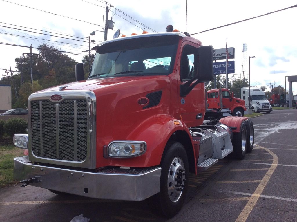 2018 PETERBILT 567 - Bergey's Truck Centers: Medium & Heavy Duty ...