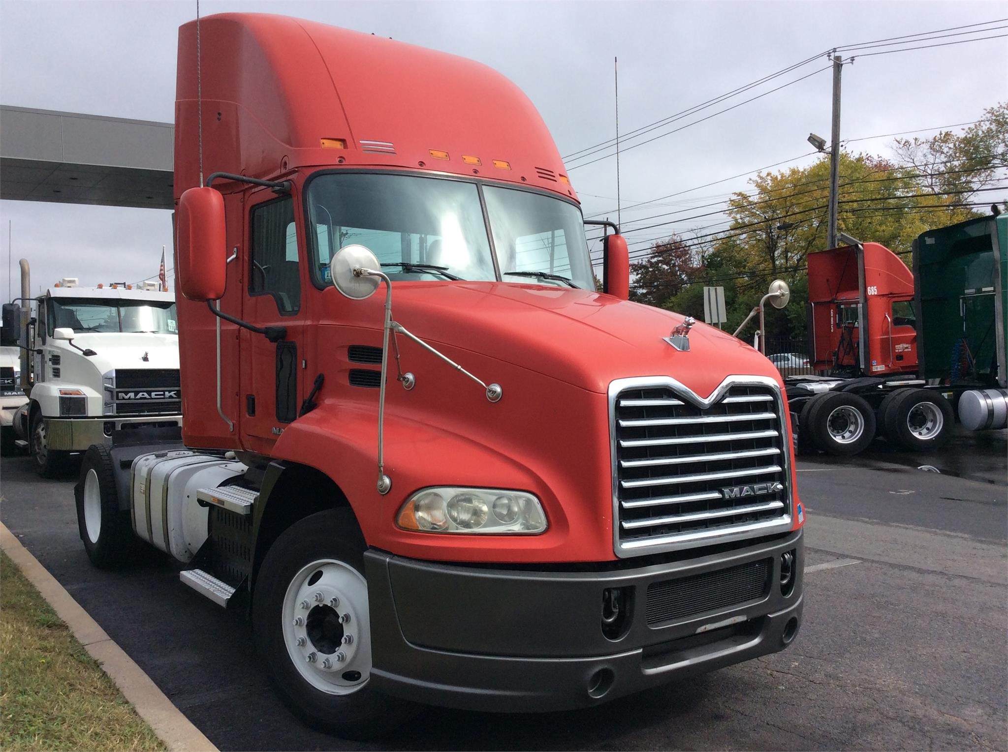 2016 MACK PINNACLE CXU612 - Bergey's Truck Centers: Medium & Heavy Duty ...