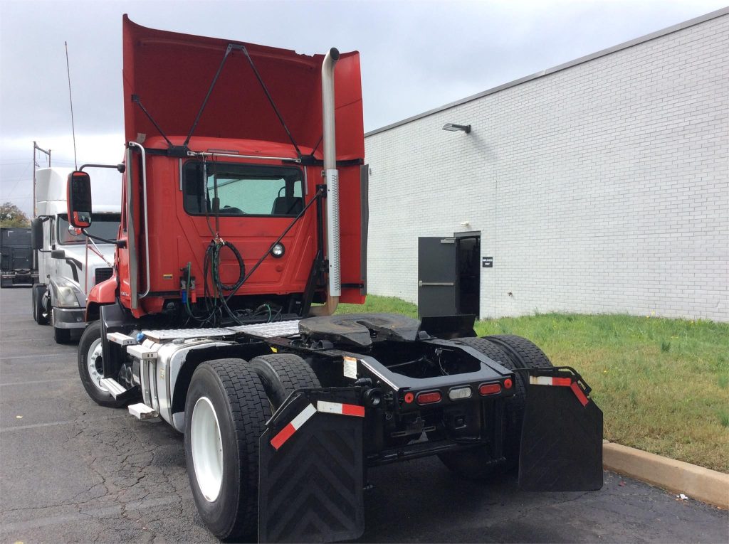 2016 MACK PINNACLE CXU612 - Bergey's Truck Centers: Medium & Heavy Duty ...