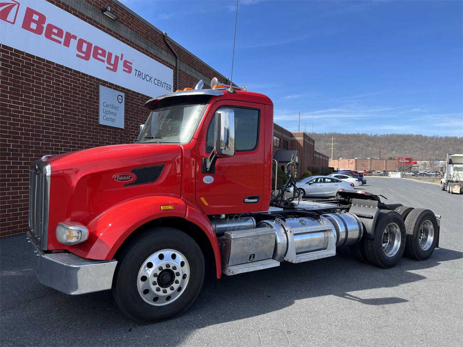 2016 PETERBILT 567 - Bergey's Truck Centers: Medium & Heavy Duty ...