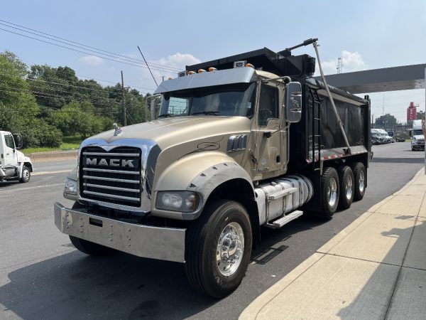 2017 Mack GU713 - Bergey's Truck Centers: Medium & Heavy Duty ...