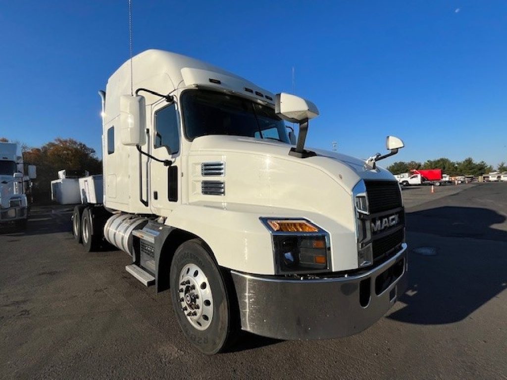 2020 Mack AN64T - Bergey's Truck Centers: Medium & Heavy Duty ...