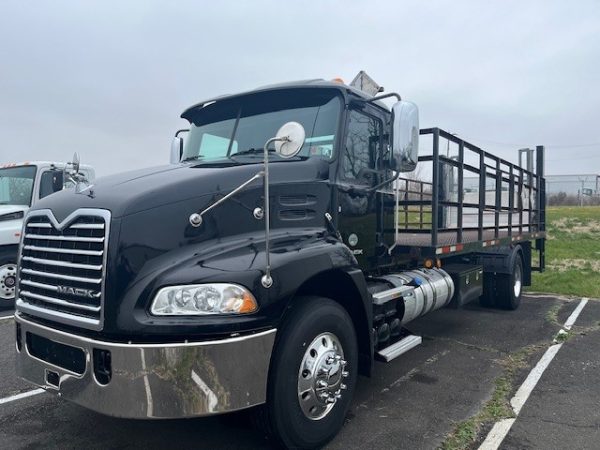 2019 Mack GRANITE GR64F - Bergey's Truck Centers: Medium & Heavy Duty ...