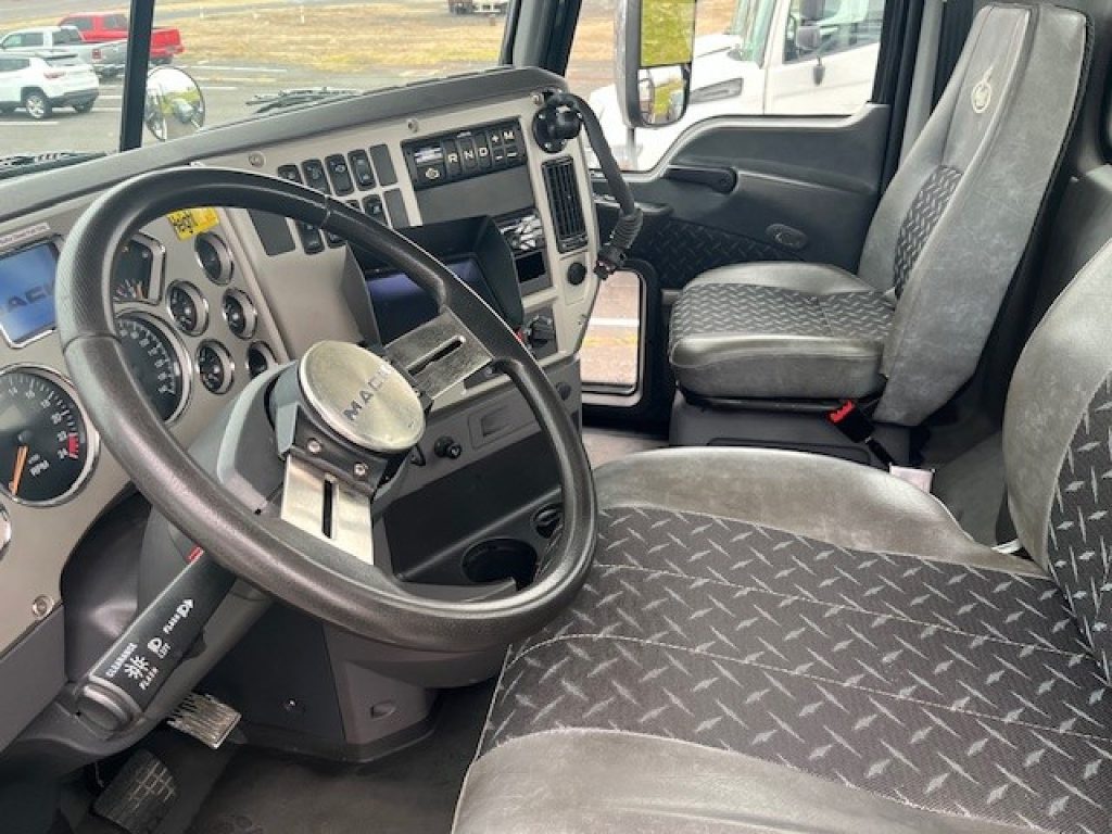 2017 Mack CXU612 - Bergey's Truck Centers: Medium & Heavy Duty ...