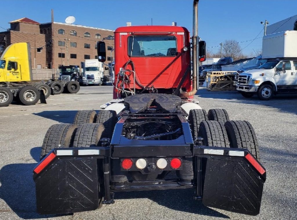 2015 Mack CHU613 - Bergey's Truck Centers: Medium & Heavy Duty ...