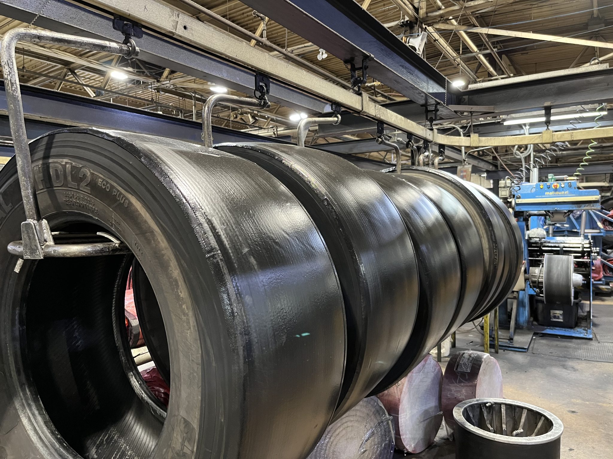 Tire Retread Services - Bergey's Truck Centers: Medium & Heavy Duty ...