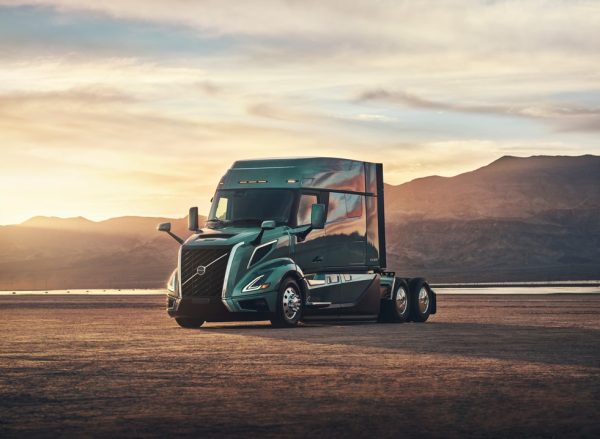 Check Out the All-NEW Volvo VNL - Bergey's Truck Centers: Medium ...