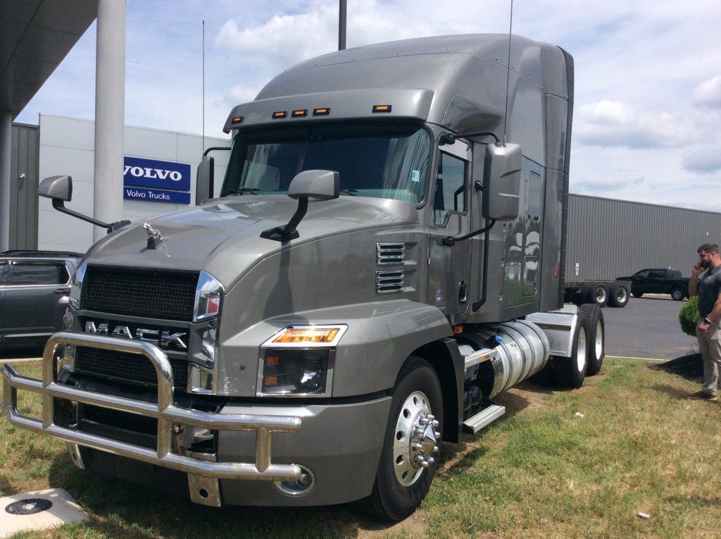 2019 Mack Anthem - Bergey's Truck Centers: Medium & Heavy Duty ...