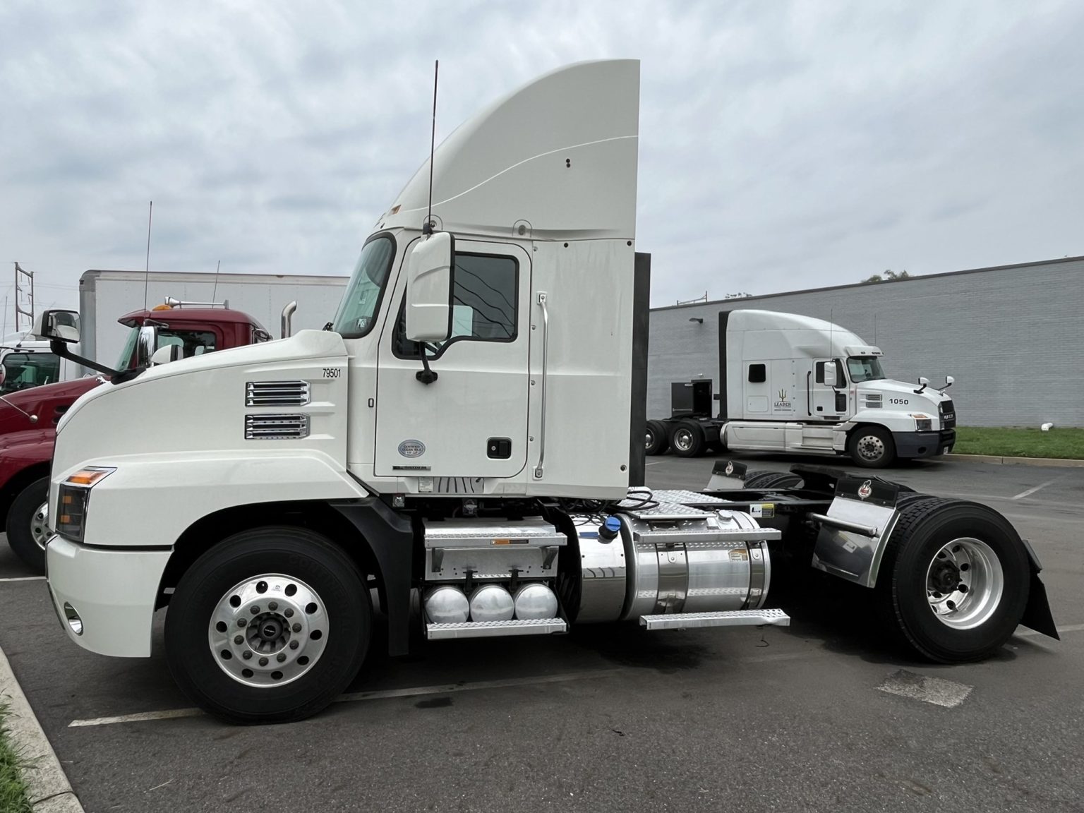 2019 MACK AN42T - Bergey's Truck Centers: Medium & Heavy Duty ...