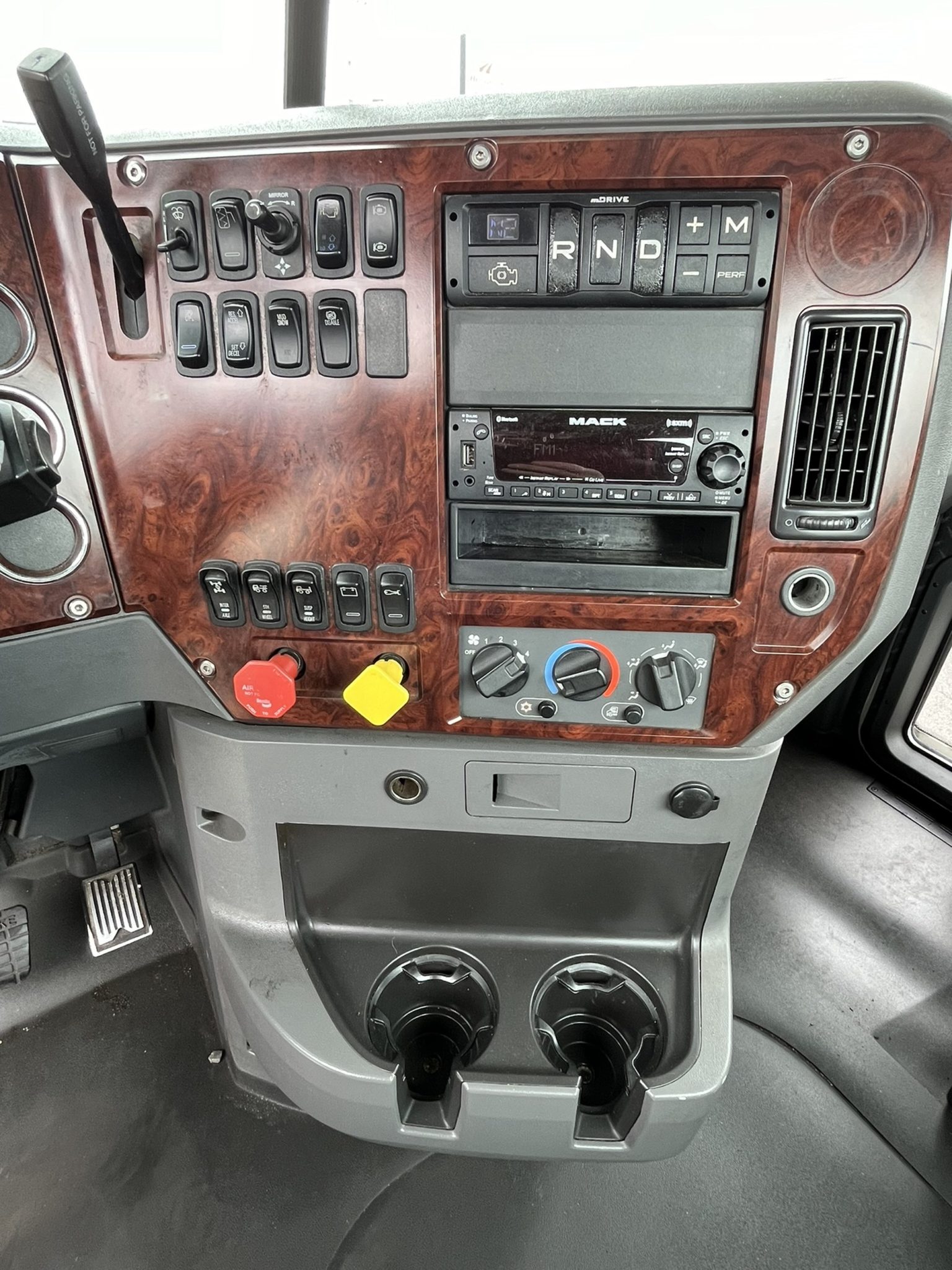 2018 MACK CXU613 - Bergey's Truck Centers: Medium & Heavy Duty ...