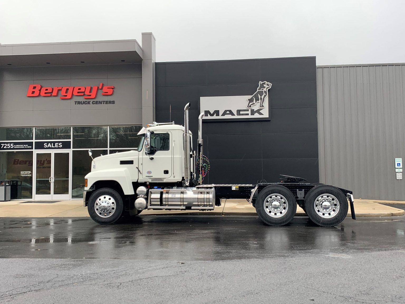 2025 Mack PI64T - Bergey's Truck Centers: Medium & Heavy Duty ...