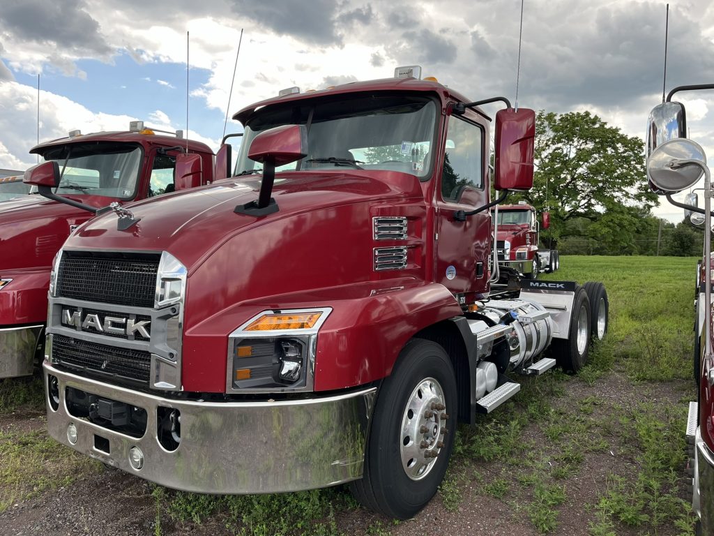 2019 MACK AN62T - Bergey's Truck Centers: Medium & Heavy Duty ...