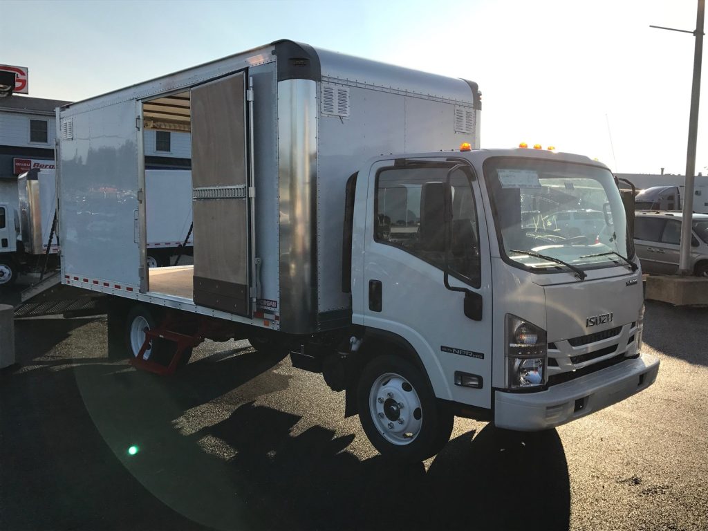2024 ISUZU NPR HD GAS - Bergey's Truck Centers: Medium & Heavy Duty Commercial Truck Dealer