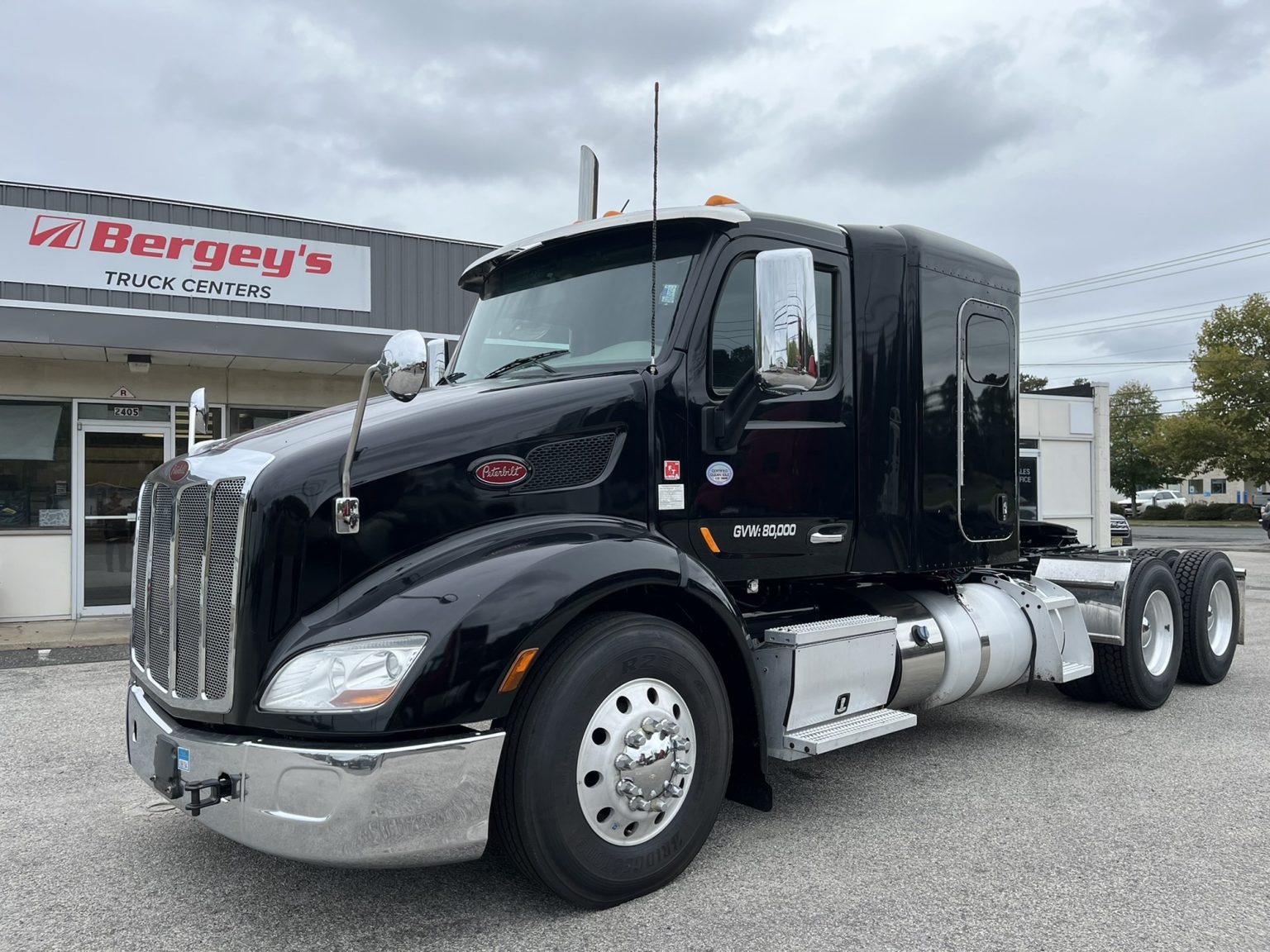 2019 Peterbilt 579 - Bergey's Truck Centers: Medium & Heavy Duty ...