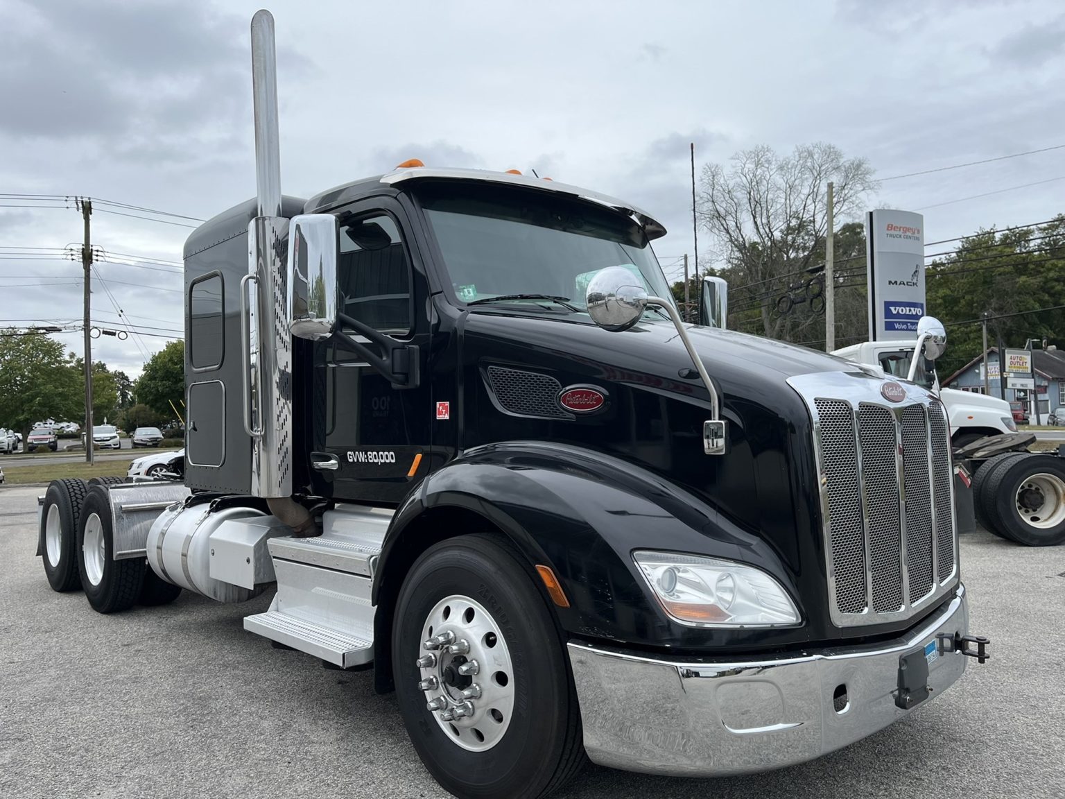 2019 Peterbilt 579 - Bergey's Truck Centers: Medium & Heavy Duty ...