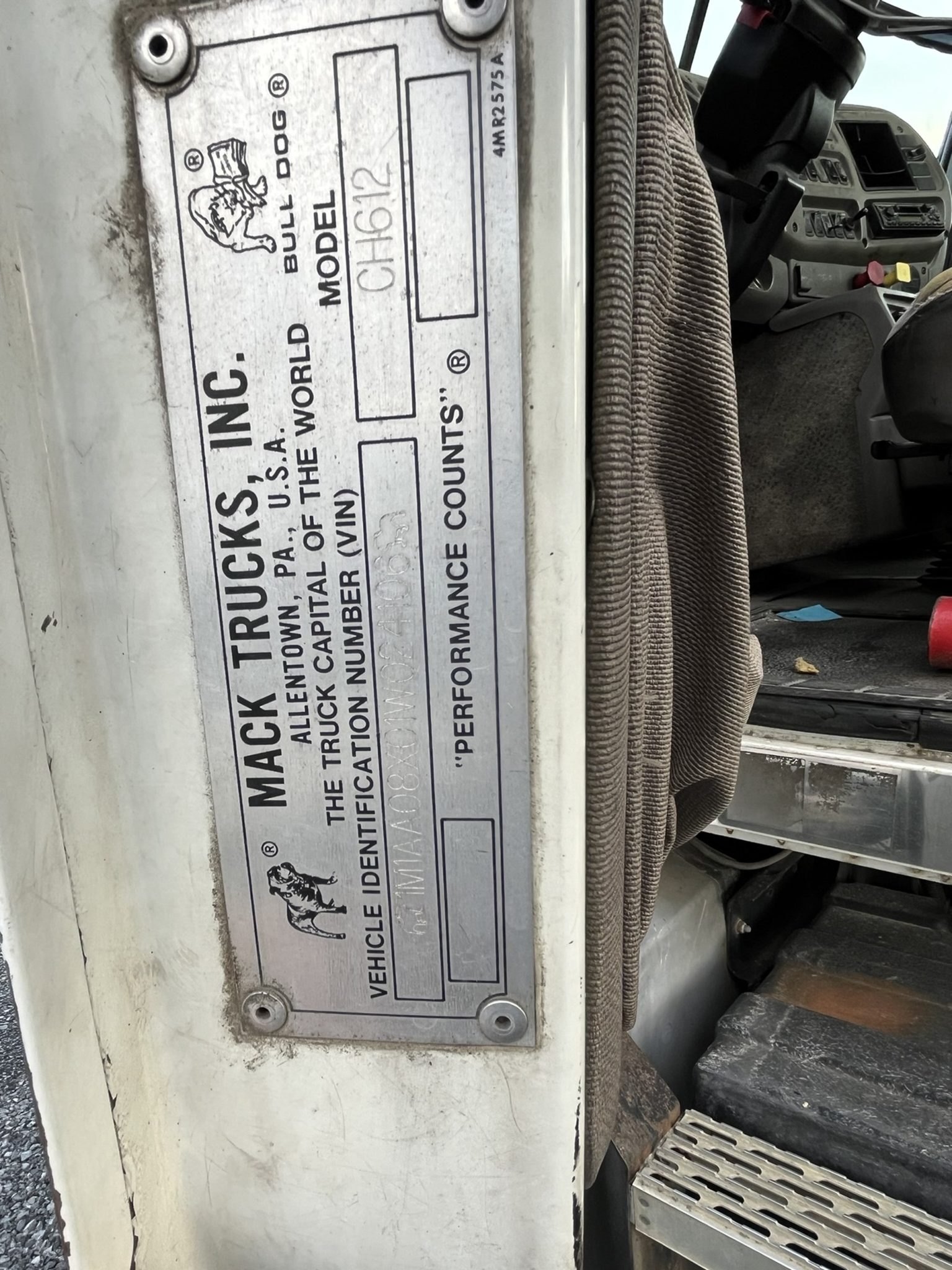 2001 MACK 600 - Bergey's Truck Centers: Medium & Heavy Duty Commercial ...