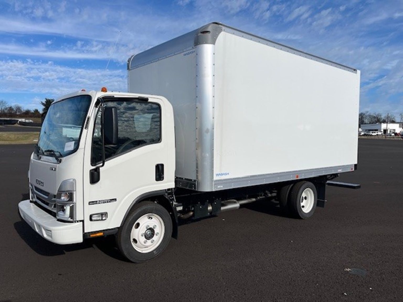 2025 ISUZU NPR HD GAS - Bergey's Truck Centers: Medium & Heavy Duty Commercial Truck Dealer