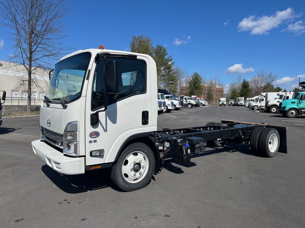 2023 HINO S51/S52 - Bergey's Truck Centers: Medium & Heavy Duty Commercial Truck Dealer