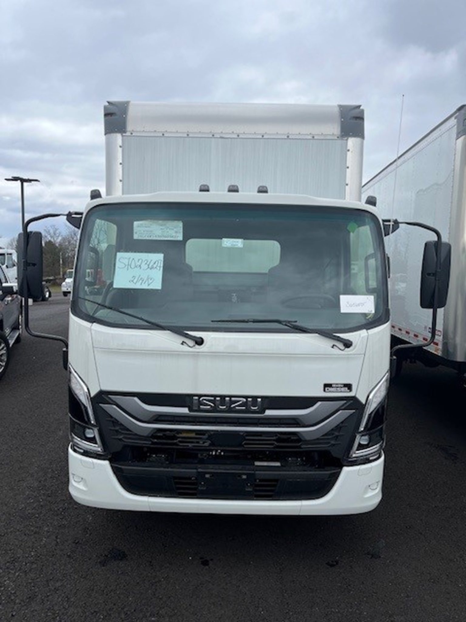 2025 ISUZU NPR HD - Bergey's Truck Centers: Medium & Heavy Duty Commercial Truck Dealer