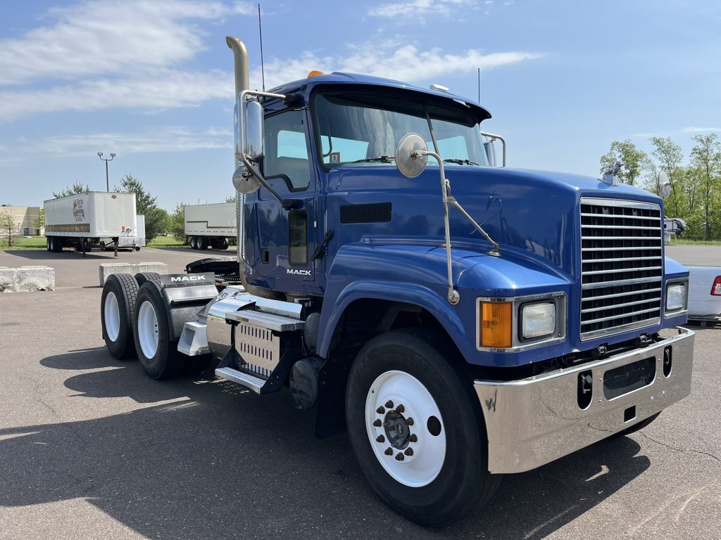 2017 MACK CHU613 - Bergey's Truck Centers: Medium & Heavy Duty ...